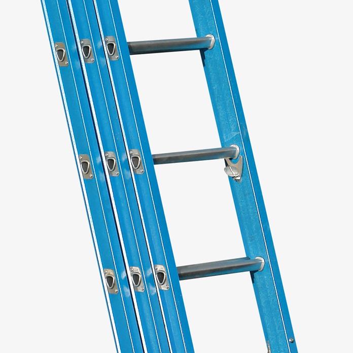 Lyte Fibreglass Triple Extension Ladders